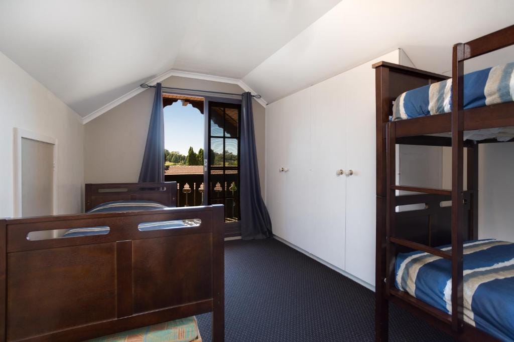 【塔斯馬尼亞瑞士村】Launceston市區歐風景點 The Swiss Grindelwald Village - Journey with ...